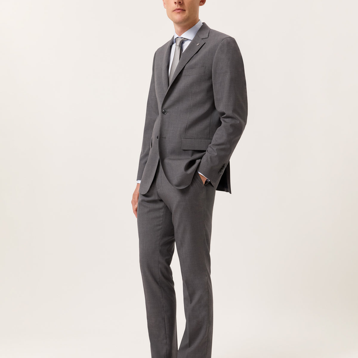 Slim Fit Suit in Performance Wool – Sacoor Brothers
